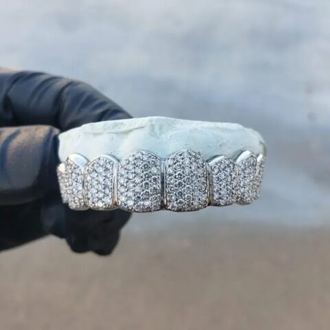 Custom Diamond Grillz Collection – Explore Teeth Grillz Designs